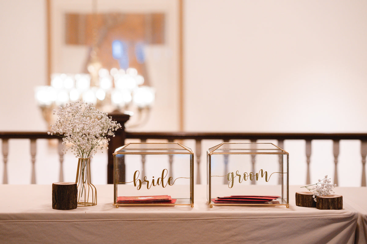 Gold Ang Bao Box with Bride & Groom Wording [Rental] – SHOP.KIMNSHIN